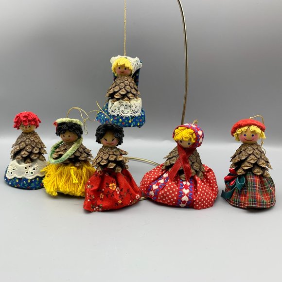 Handmade | Holiday | Friendship Design Set Of 6 Unique Pinecone Fabric ...